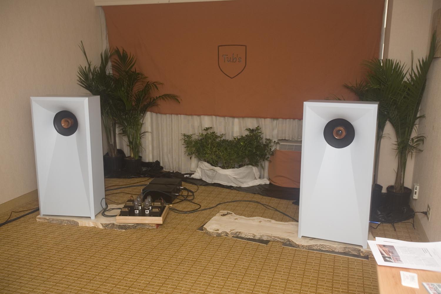 Tub's Audio, Border Patrol, Palmer Turntables, PureAudio, Red Wine ...