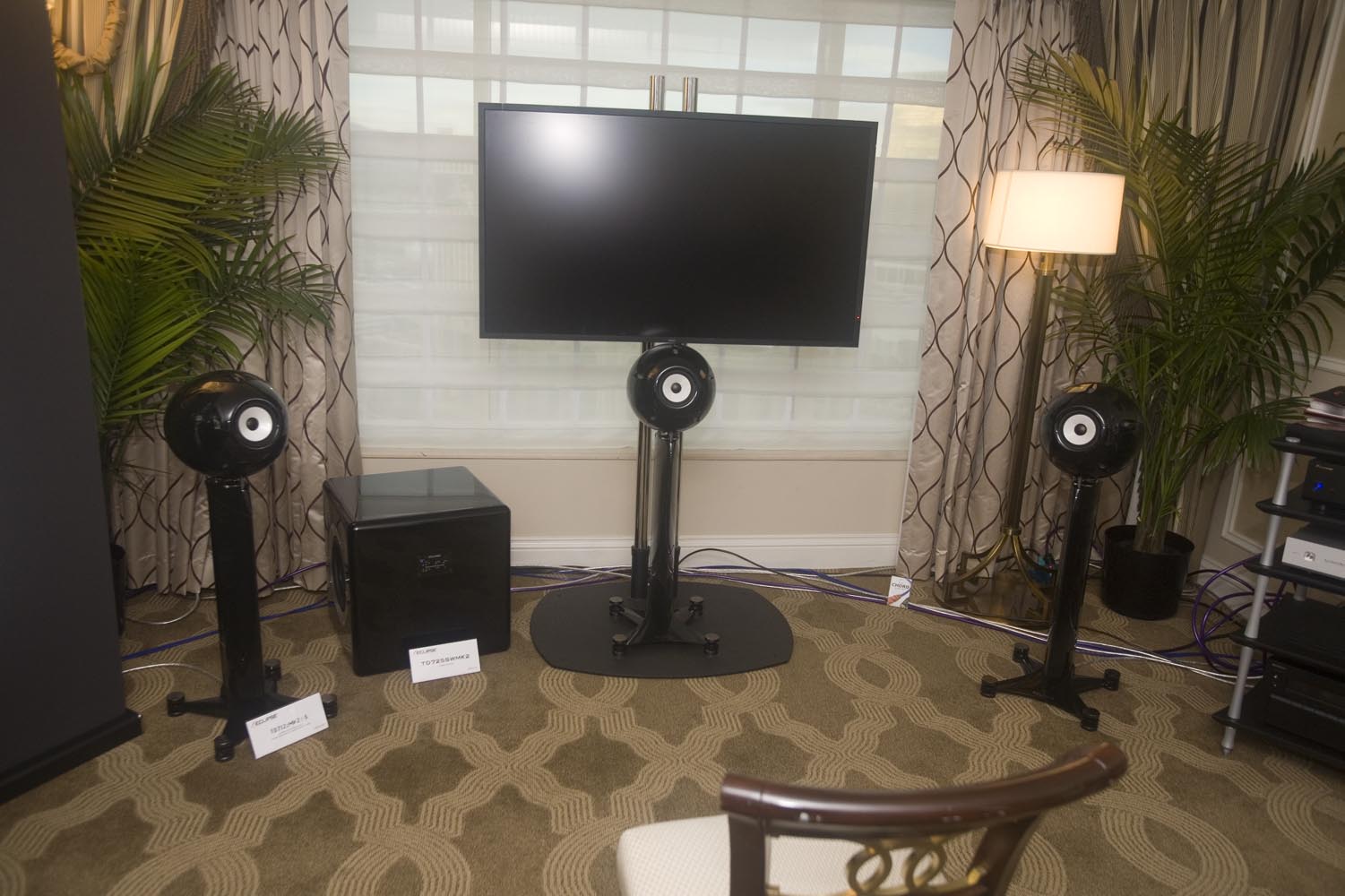 ECLIPSE by Fujitsu Ten: CES 2016 - Audio Federation